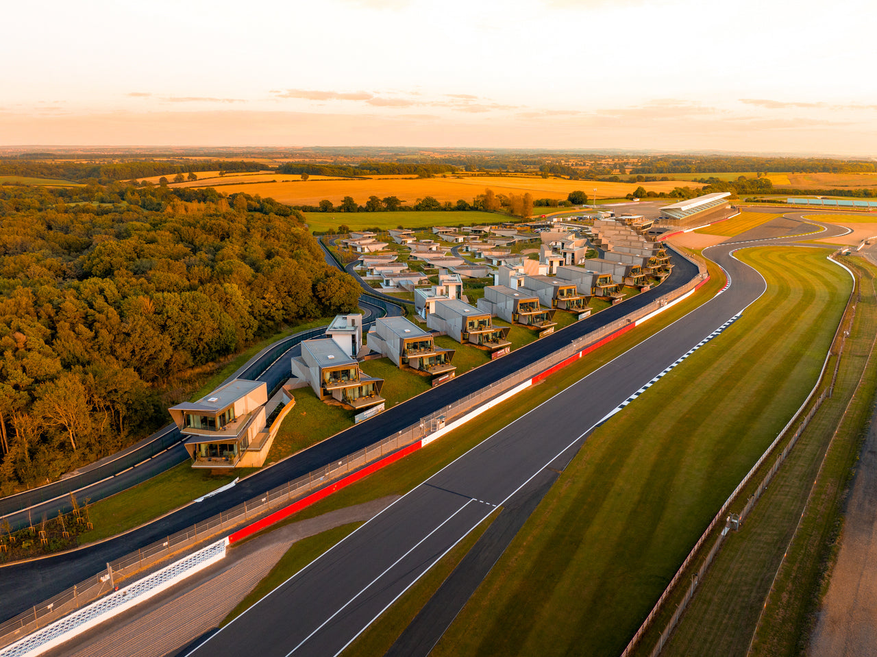 Silverstone – Escapade